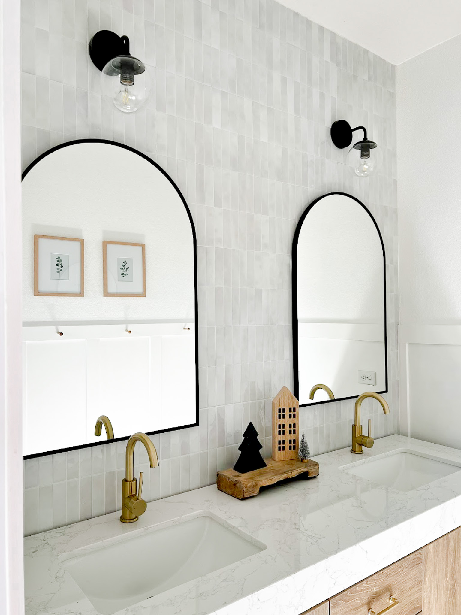 chritmas bathroom - My Uncommon Slice of Suburbia